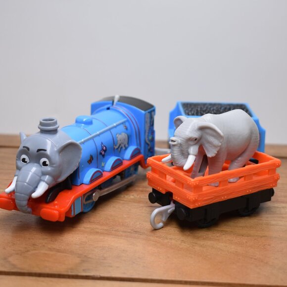 Thomas & Friends | Toys | Gordon Tender Sodor Safari Elephant Motorized ...